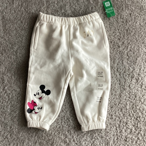 Disney | Bottoms | Disney Cream Sweatpants With Mickey And Minnie ...